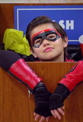 Danger Force (Series): El enamoramiento de Chapa | Programación de TV ...