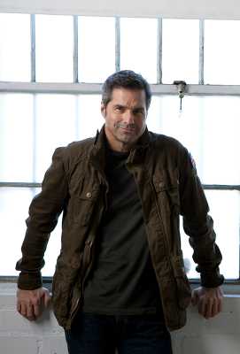 Misterios en el museo (Series): Una cabra héroe, rencor dorado e ...