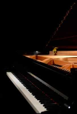 Martha Argerich et Riccardo Chailly jouent Schumann à Leipzig ...