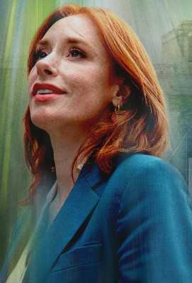 The Infinite Explorer with Hannah Fry (Séries): Hannah Fry Decodes ...