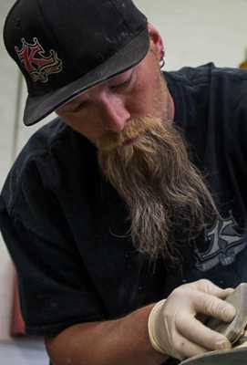 Al estilo Kindig: detrás de las cámaras (Series): Los autos más ...