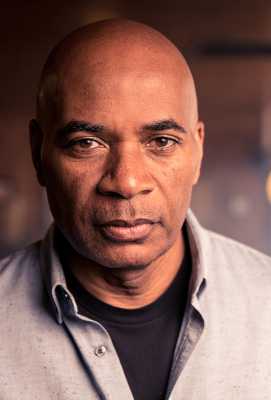 Escena del crimen con Tony Harris (Series): Lazos de familia E02 ...