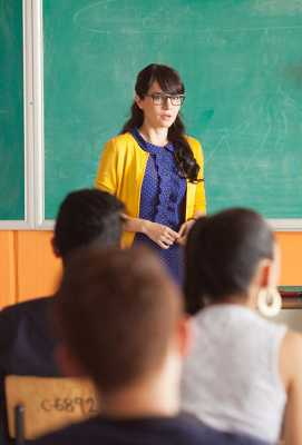 No manches Frida (Película) | Programación de TV en Colombia | mi.tv