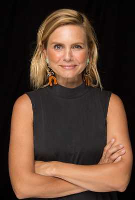 Contrabandistas con Mariana van Zeller (Series): MDMA S03 E05 ...