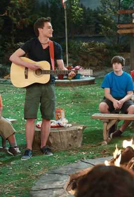 Acampados (Series): Día de campamento maldito S07 E01 | Programación de ...