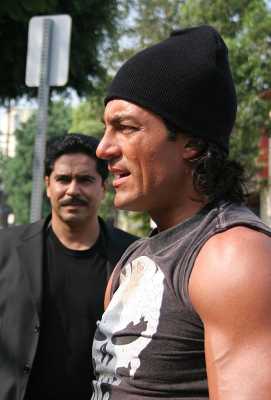 Ladrones (Película) | Programación de TV en México | mi.tv