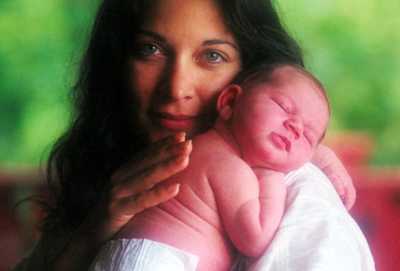 Bebe Flynn's Instagram, Twitter & Facebook on IDCrawl