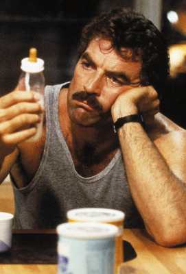 Tres hombres y un bebé (Película) | Programación de TV en Perú | mi.tv